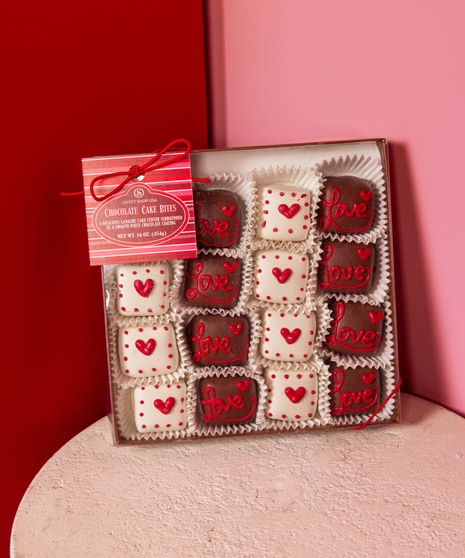 Sweet Shop USA Valentine's Cake Bites | In Bloom Florist | Orlando, FL ...